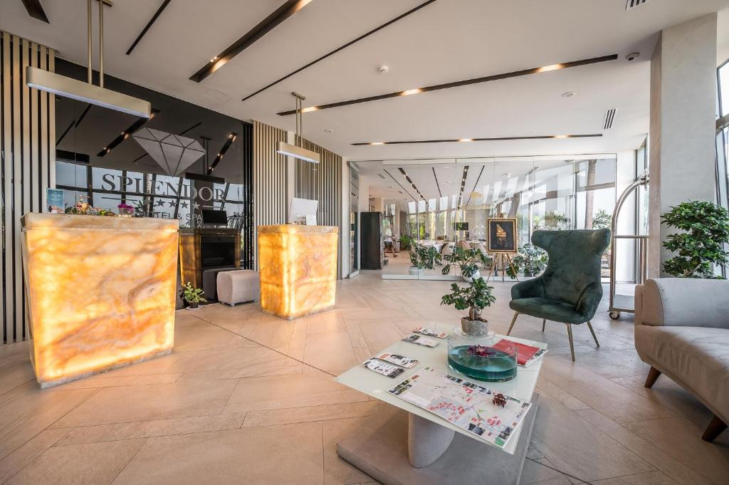 Splendor Hotel & Spa 5* :: Voyager - Touristic service